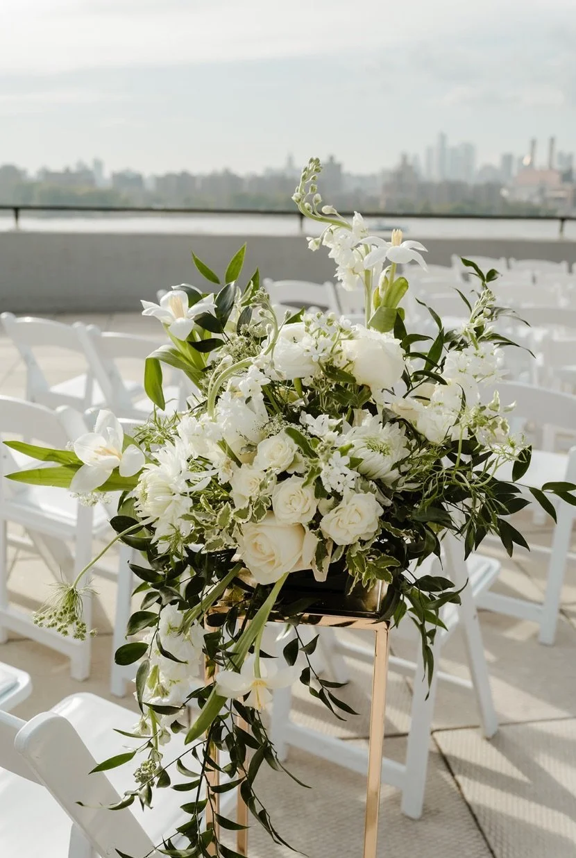 white wedding @ w-loft — hanato floral design