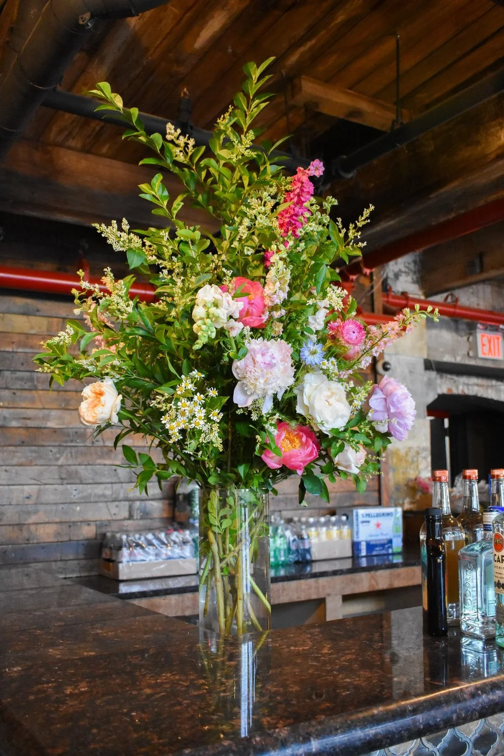 summer wedding @ greenpoint loft 2022 — hanato floral design