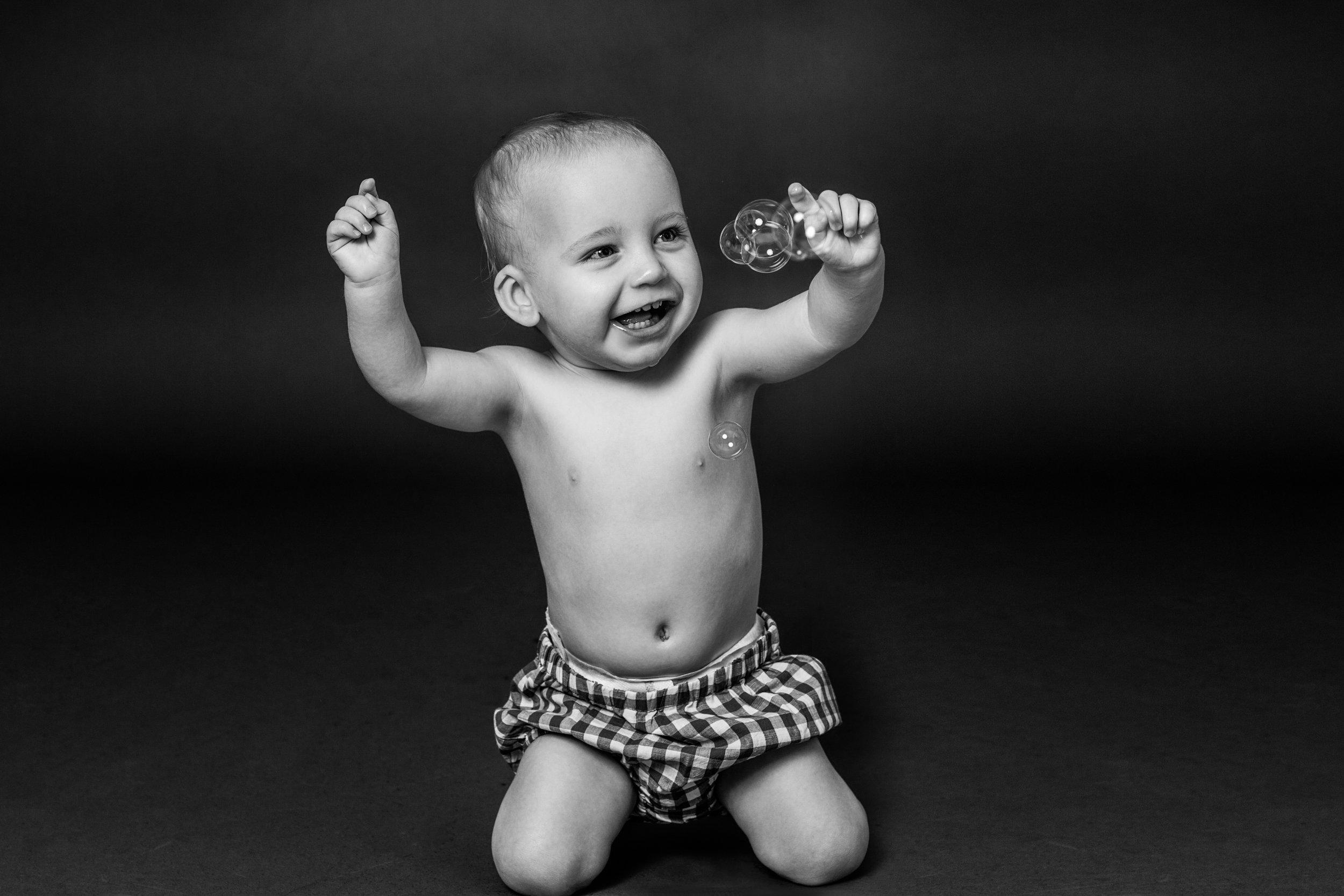 Seattle Newborn & Children's Photography | Smallish Photo Studio