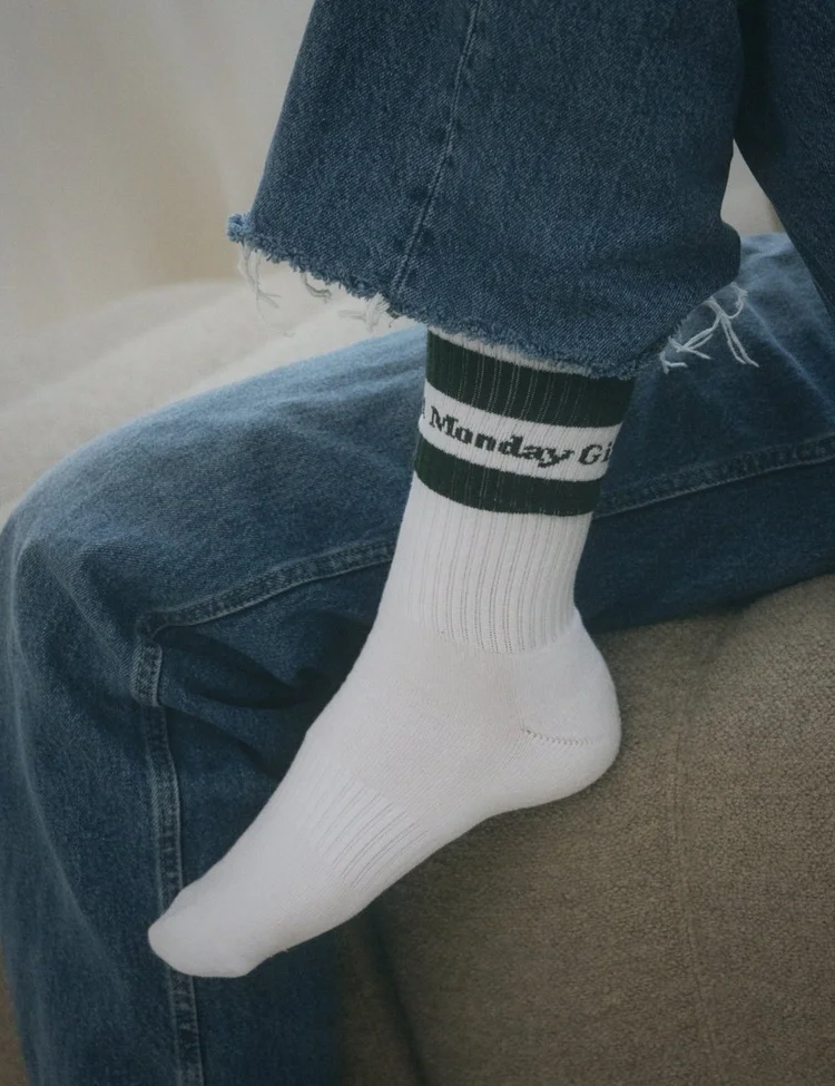 Shop Monday Girl - Monday Girl