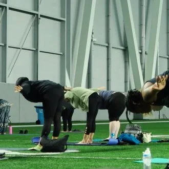 Yoga 4 Change — Home