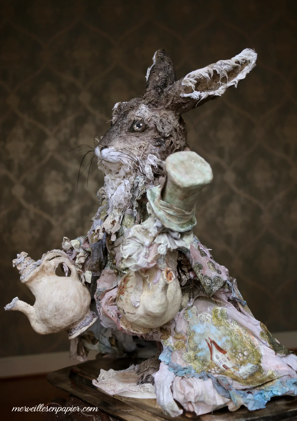 It's always tea time ! The March hare - Alice in Wonderland ...