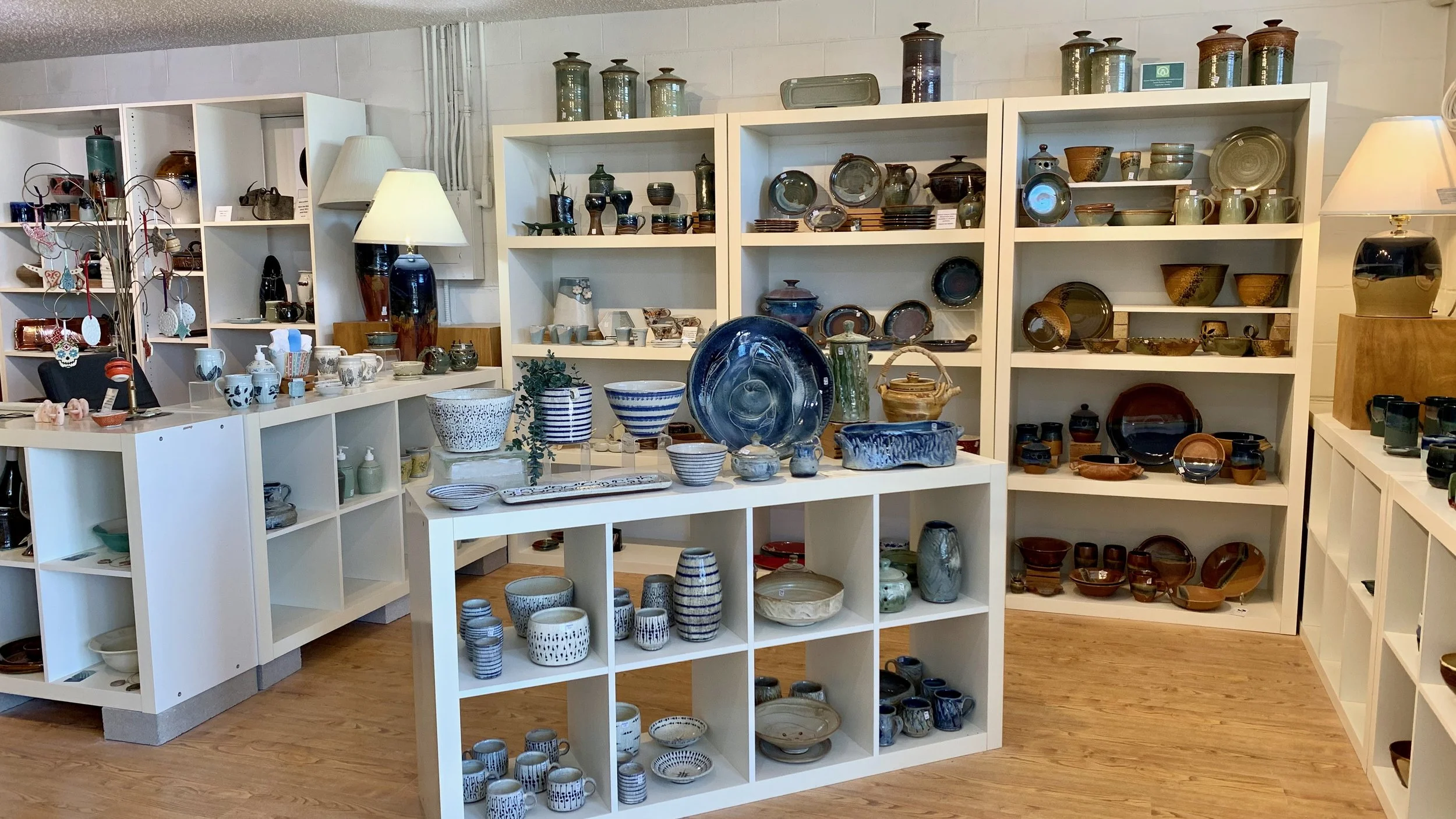 GALLERY — AUSTIN POTTERY