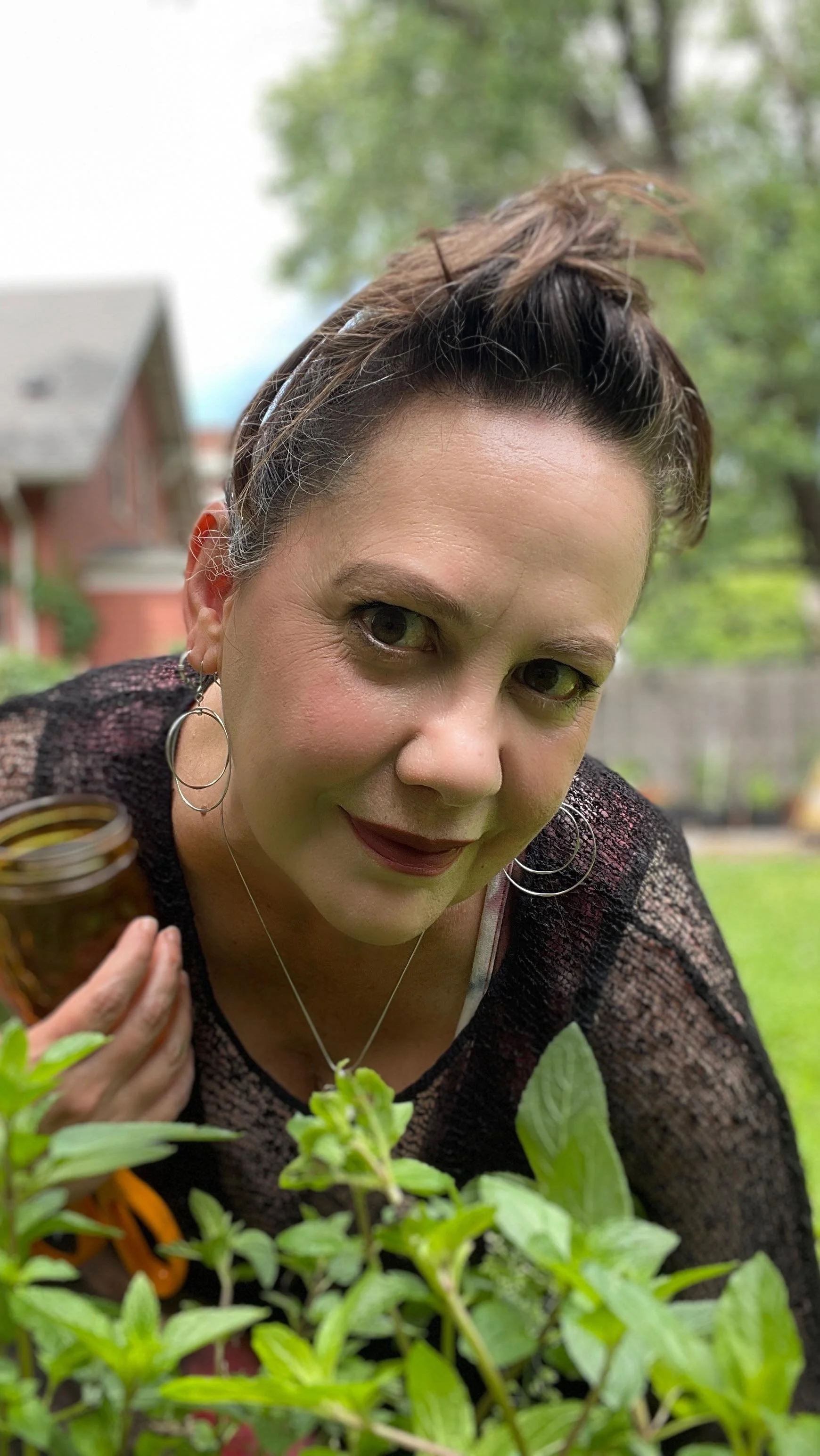 CV + Contact — Lori-Lyn Hurley