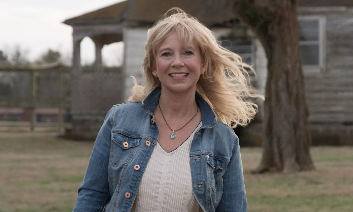 aboutextended — Solveig Leithaug