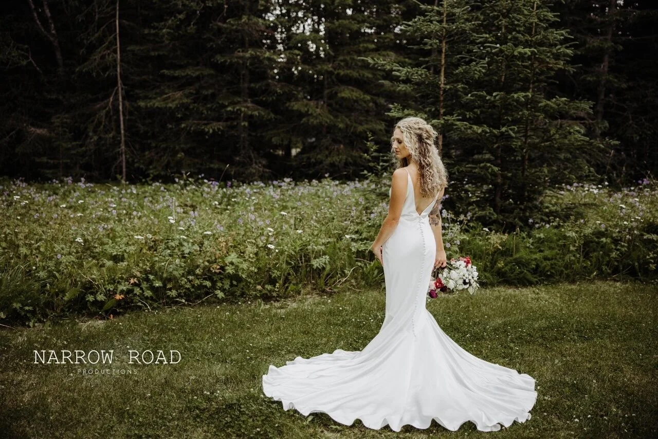 Real Bride Friday | Kristen and Dan — Bateau Bridal Boutique ...