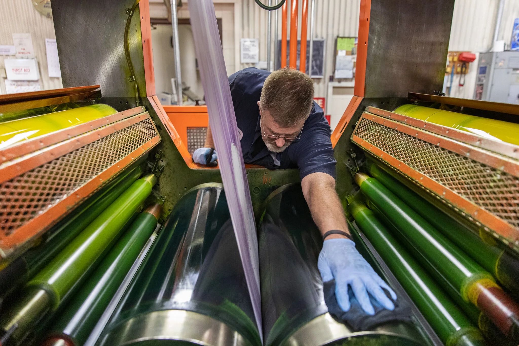 Offset Press Operator