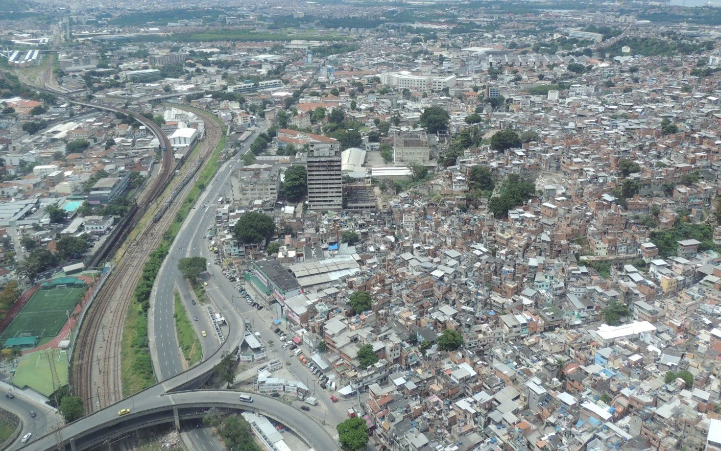 Spatial inequalities: understanding the suburbs of Rio de Janeiro