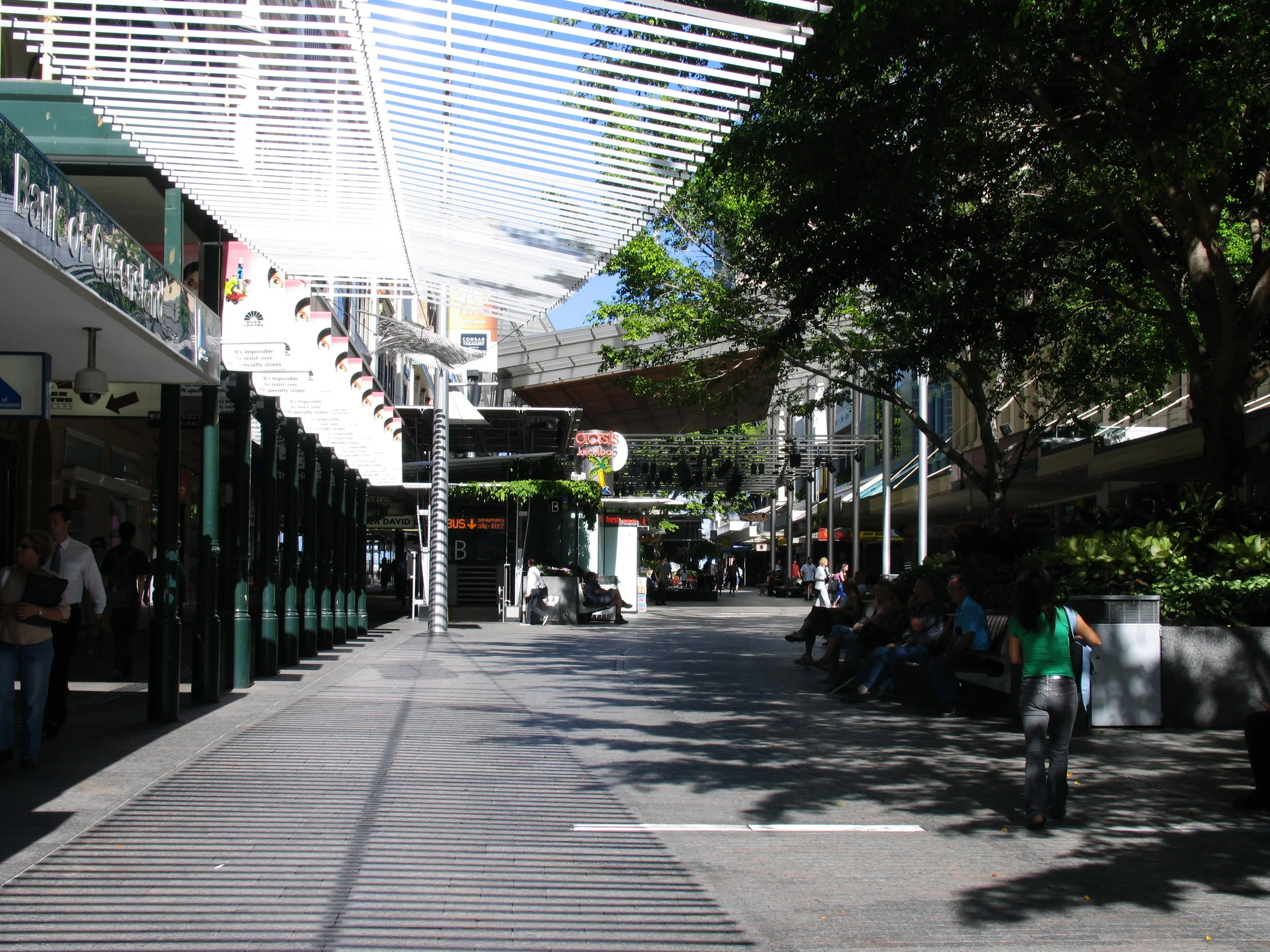 Queen St Mall
