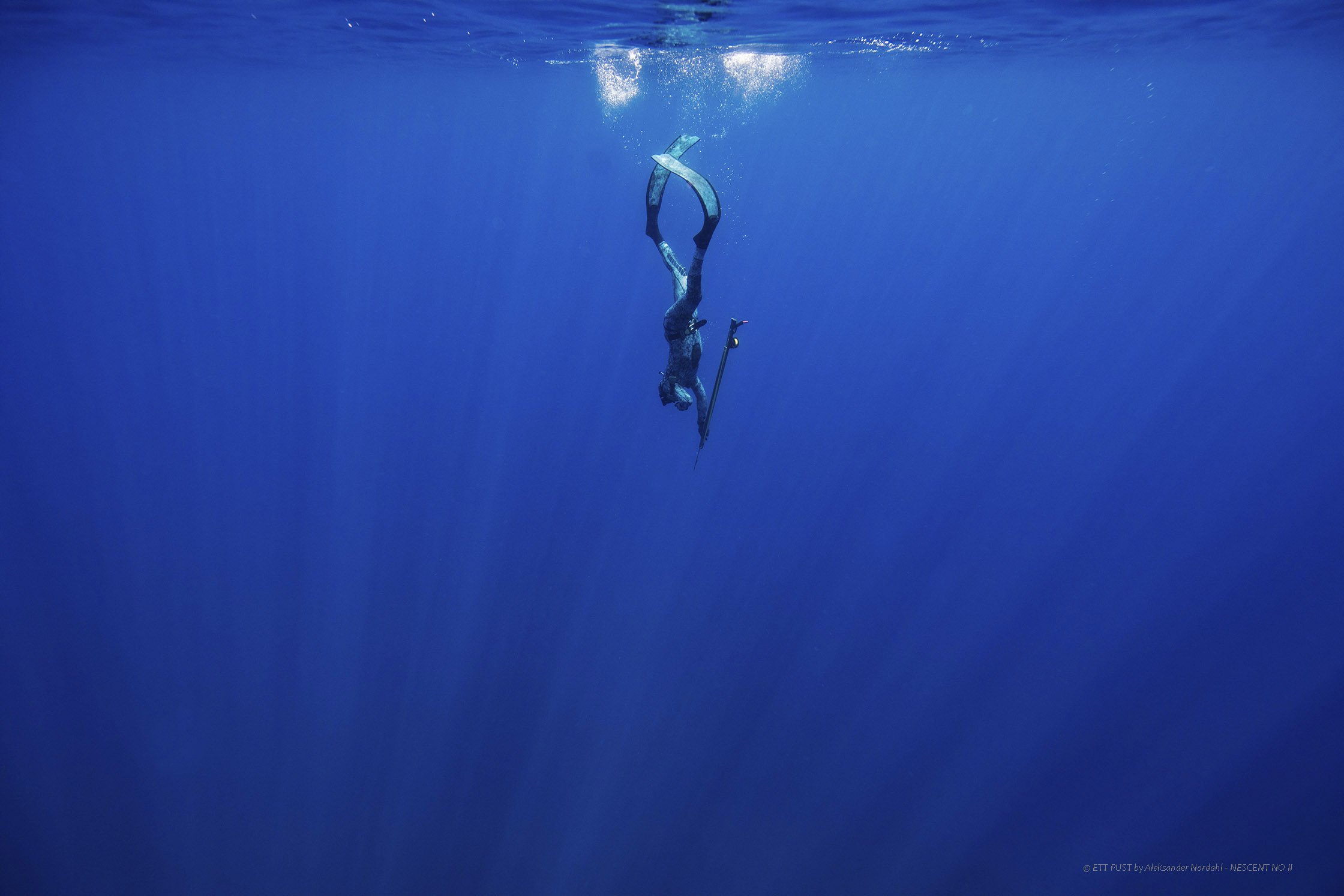 Big Blue — ETT PUST - ONE BREATH