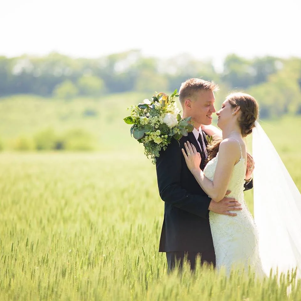Wedding Gallery | Tonganoxie KS | Barn Wedding Event Space — kane ...