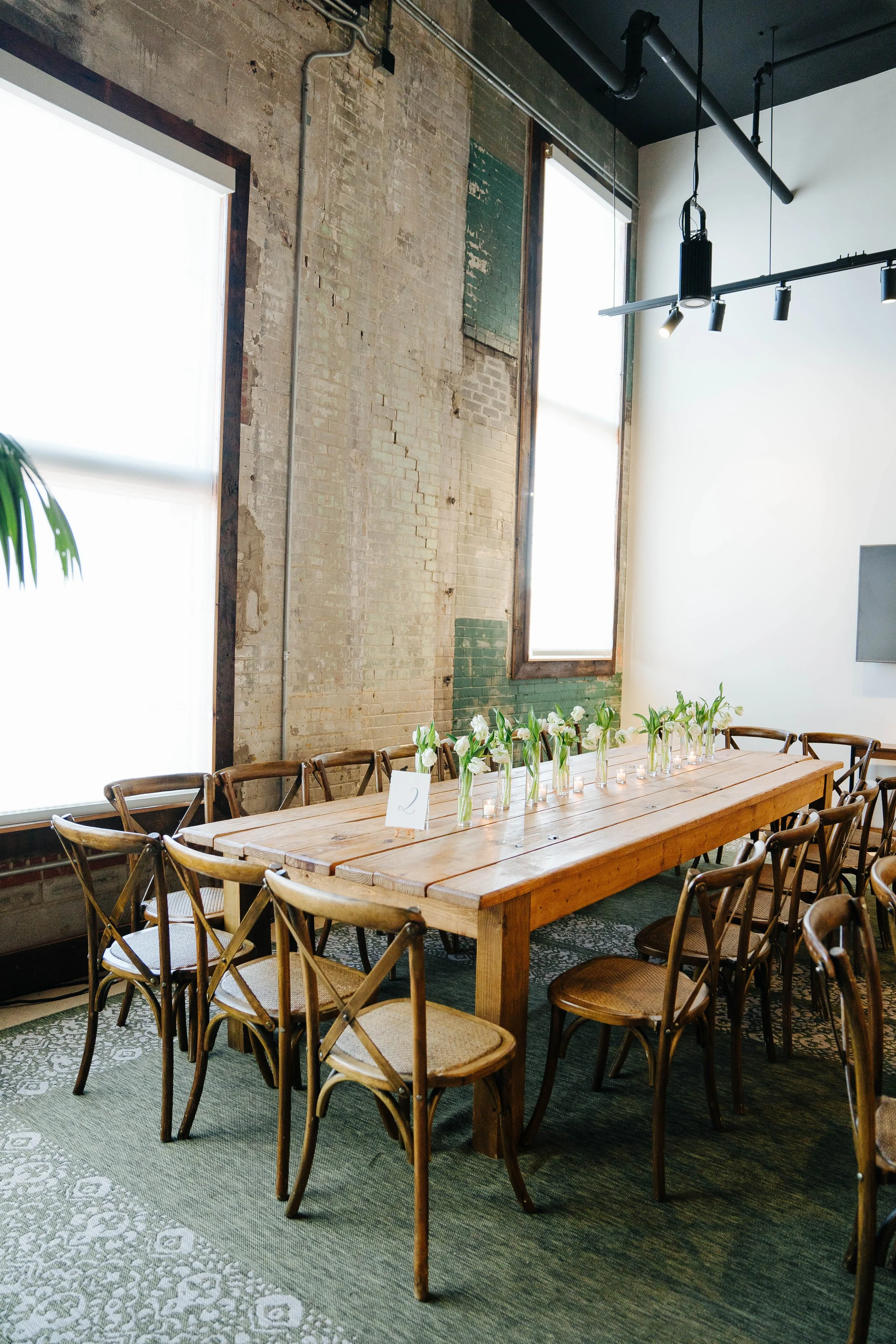 Chic, Spring Wedding at Unique Washington, DC venue, Capital Turnaround