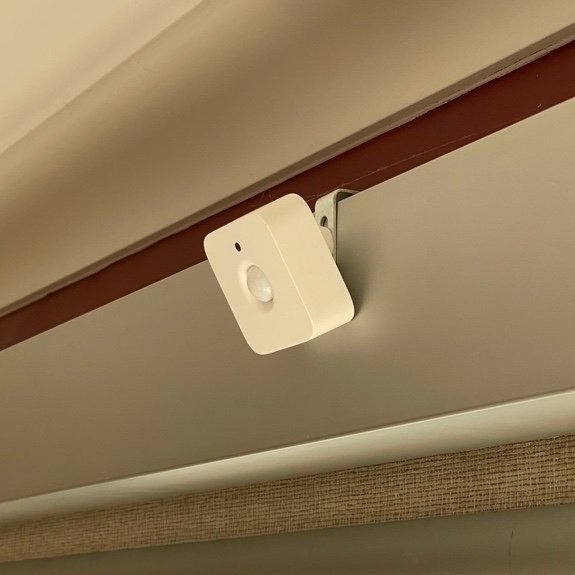Philips Hue Motion Sensor Review: A Must For Hue Owners