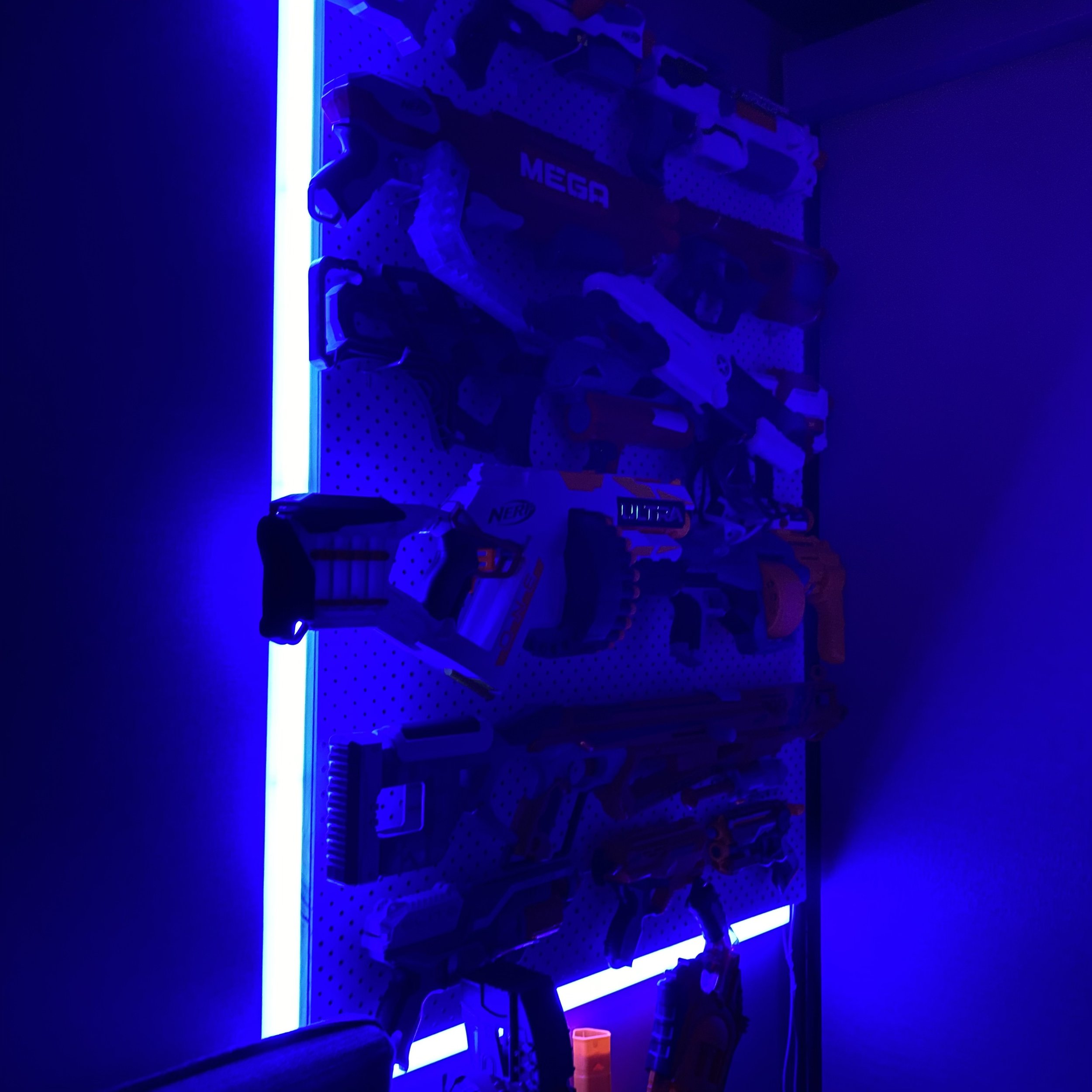 LIFX Beam Smart Light Bar Review: Better Than LED Strips?