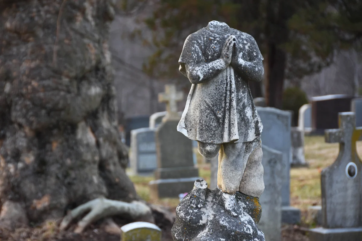 Centuries pass, yet children's gravestones evoke sadness | Dying to ...