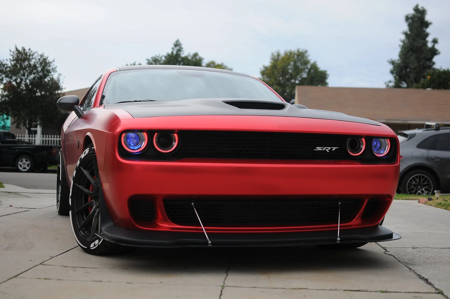 Dodge Challenger Hellcat Red