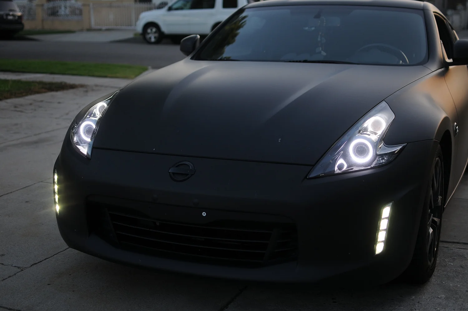 Nissan 370z Black