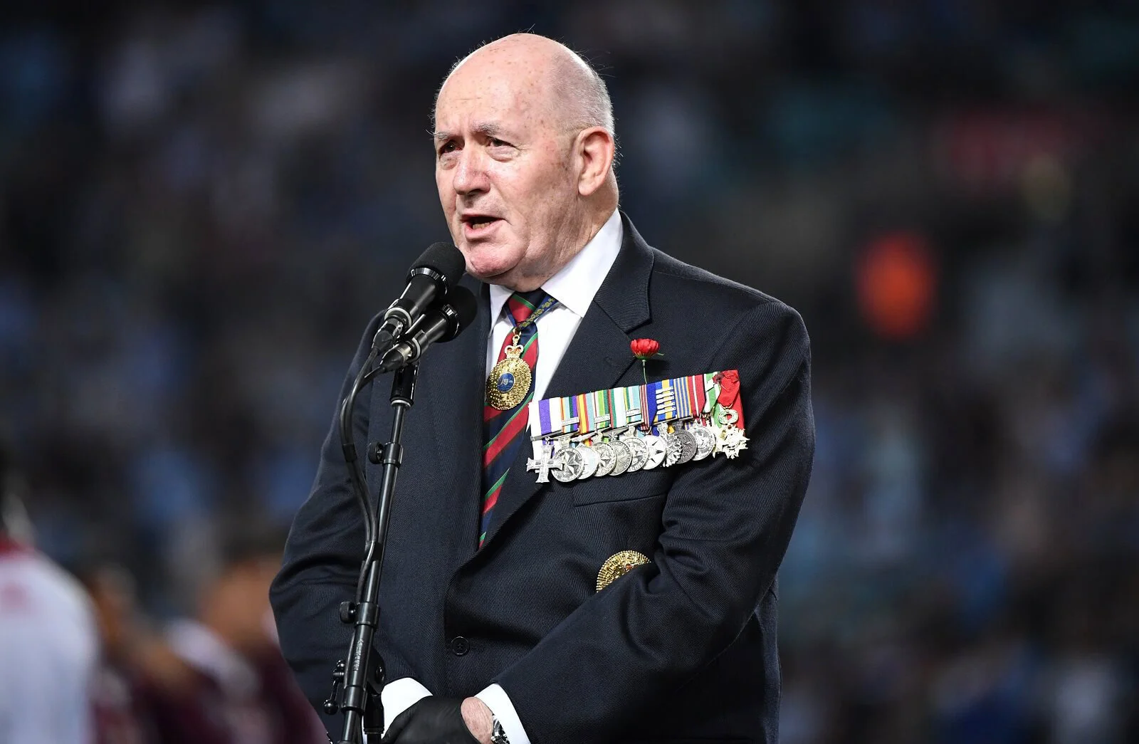 #117 Sir Peter Cosgrove — Life on the Line Podcast