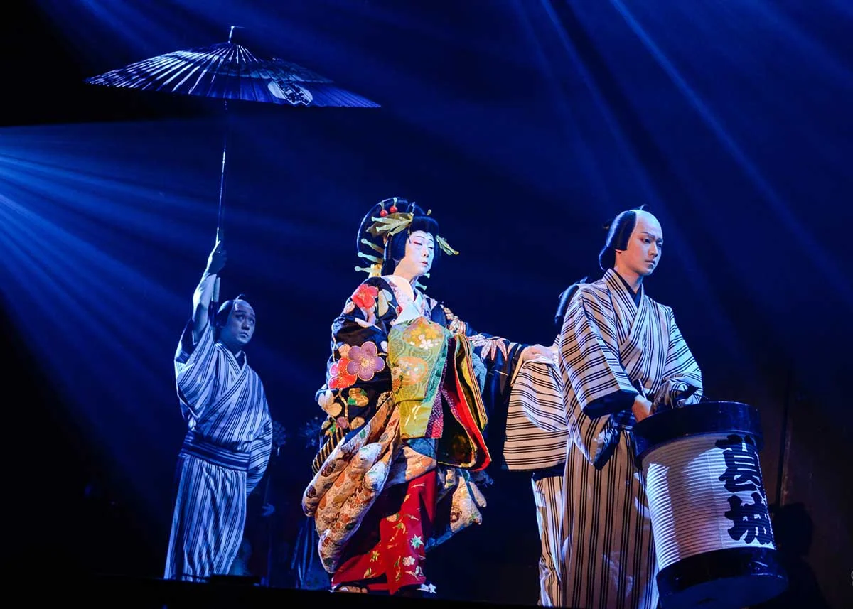 What is Kabuki? 8 Things to Know About Kabuki Theater