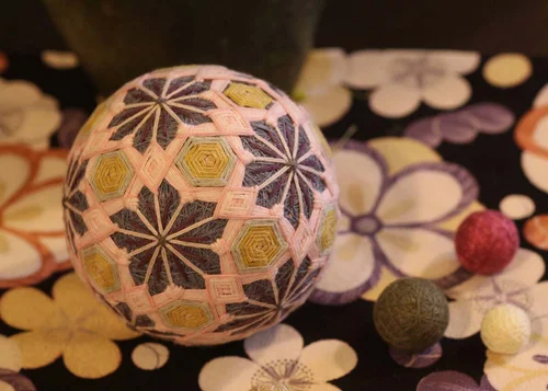 5 Things to Know About Japanese Temari Balls