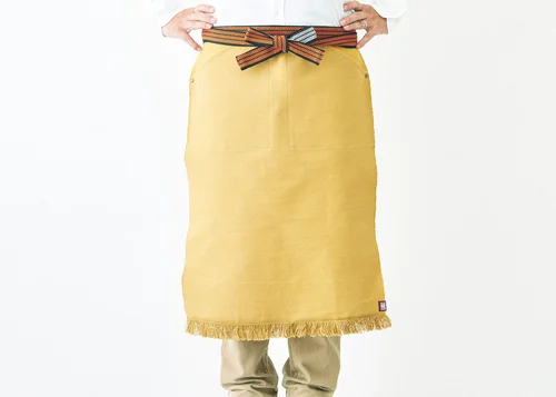 What are Maekake? 7 Things to Know About Japanese Aprons