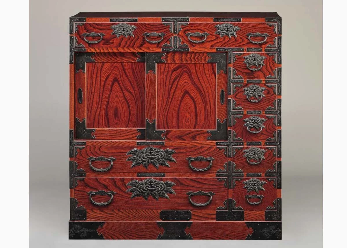 6 Things to Know About Japanese Tansu Chests
