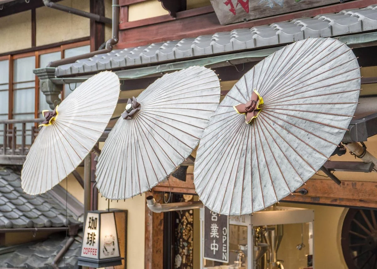 What are Wagasa? 7 Things to Know About Japanese Umbrellas