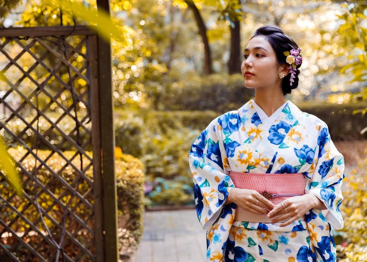 What are Kanzashi? 13 Things to Know about Japanese Hairpins