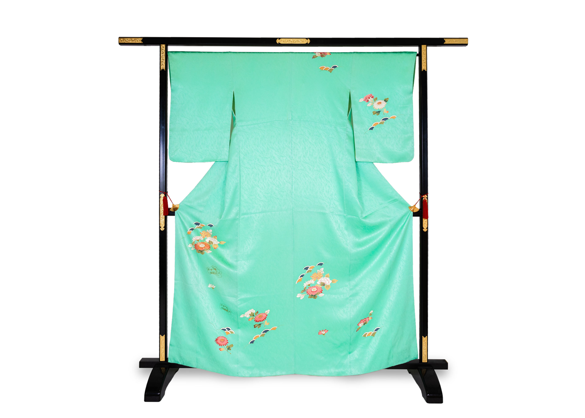 Japanese Embroidery: 9 Things You Should Know