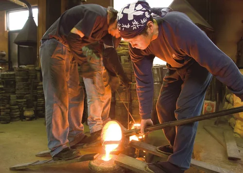 Nambu: 10 Things to Know About Japanese Cast Iron Kettles