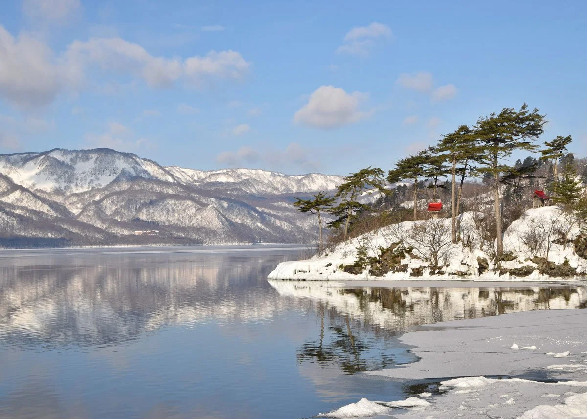 20 Best Towns to Enjoy the Winter Snow in Japan