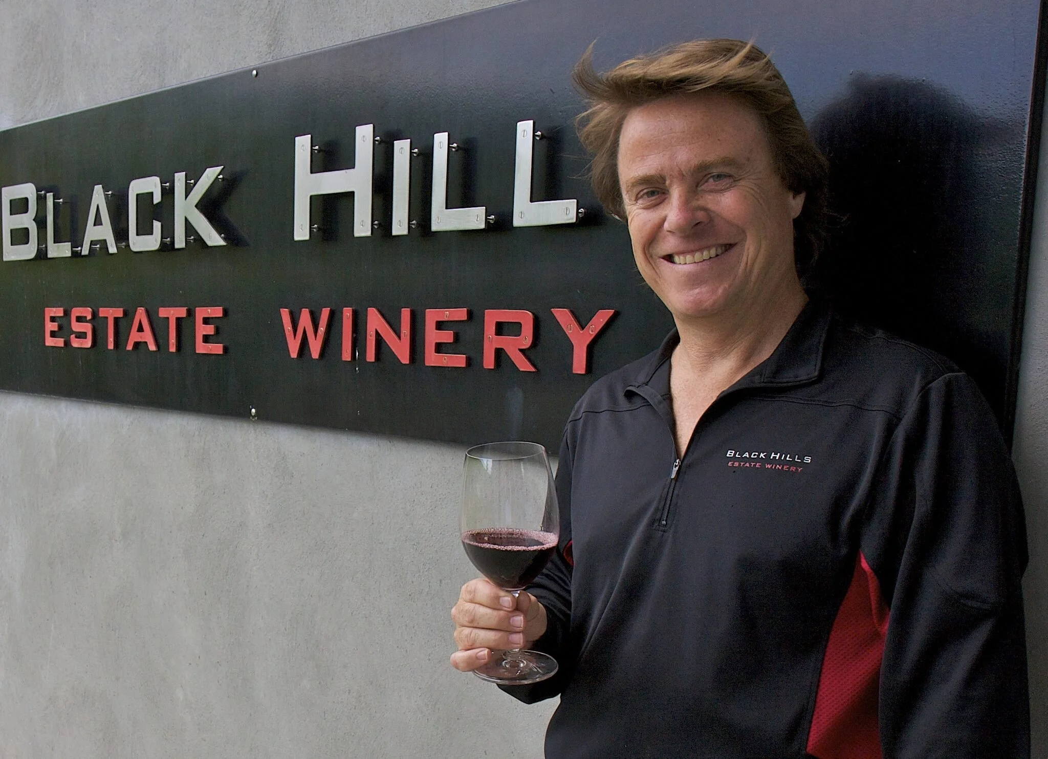 Glenn Fawcett Given the Award of Distinction from Wine Growers British ...