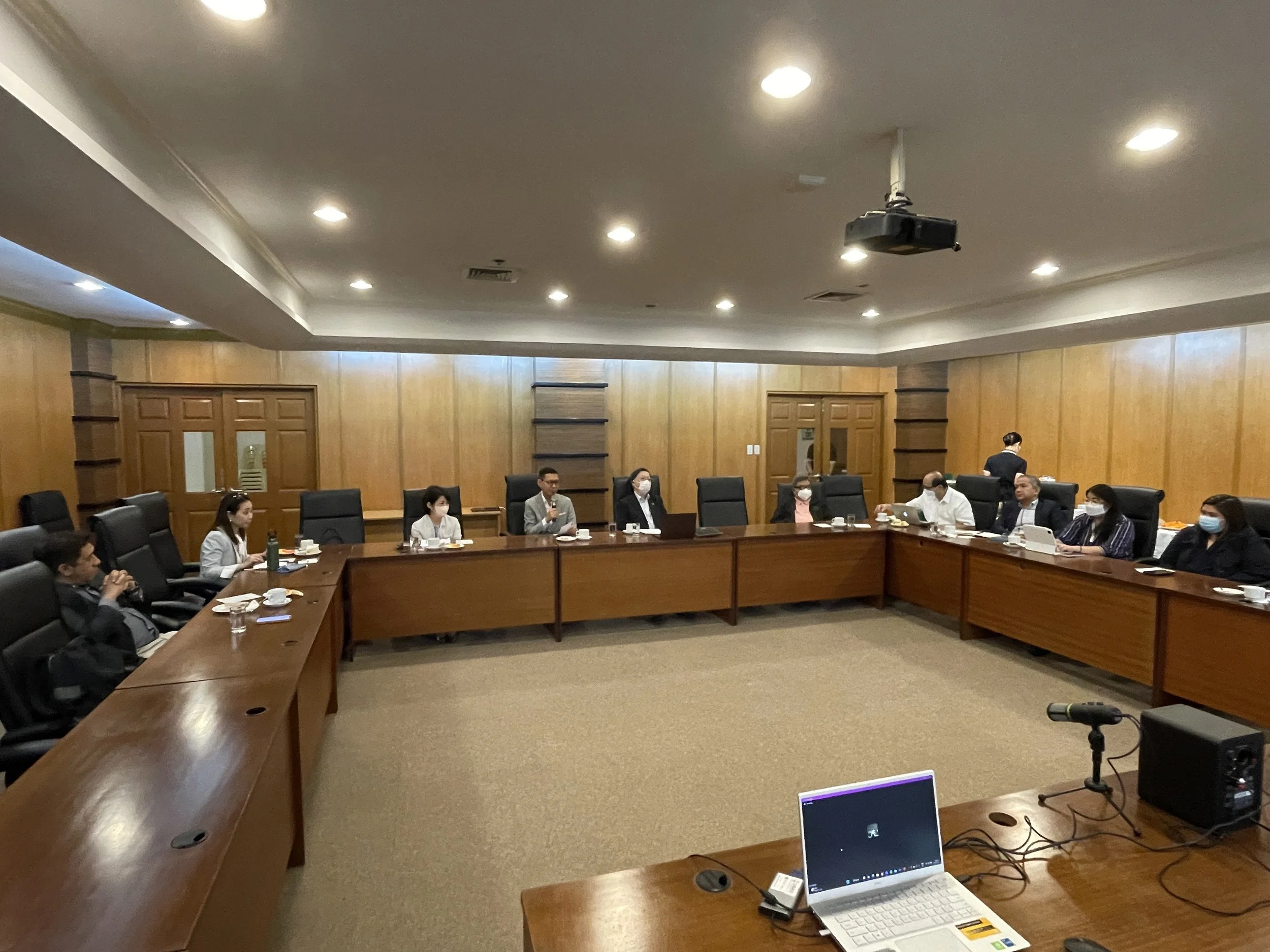 LSIG and International Partners Conduct a Roundtable Discussion on SDG ...