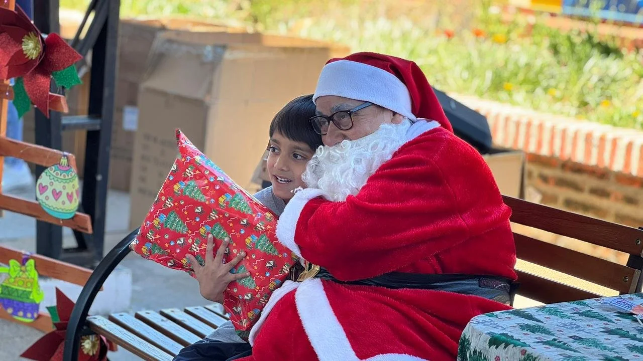 Radio Cariñosa - Ritmo y sabor a tu corazón 92.1 FM