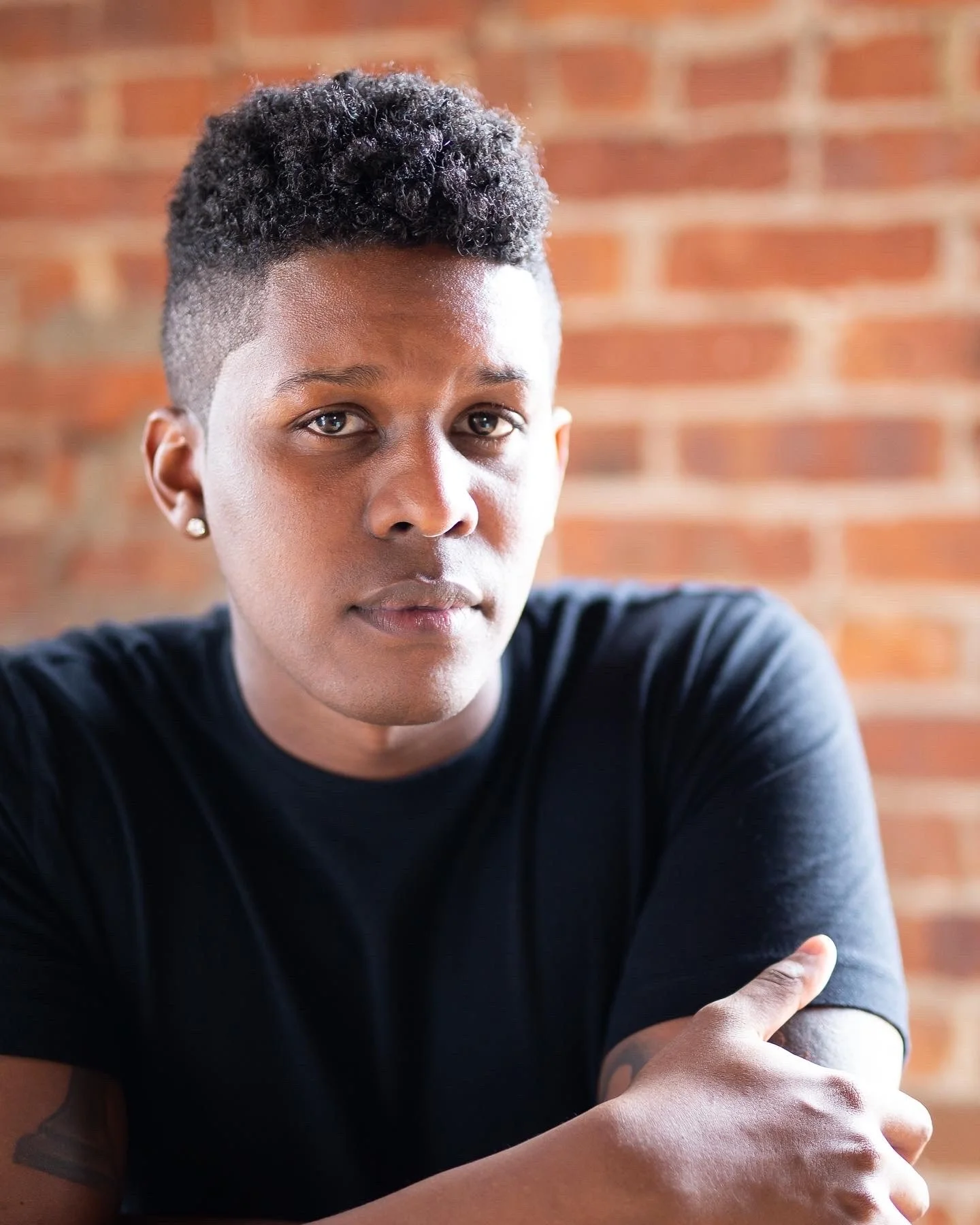 Toney Goins — Playing on Air