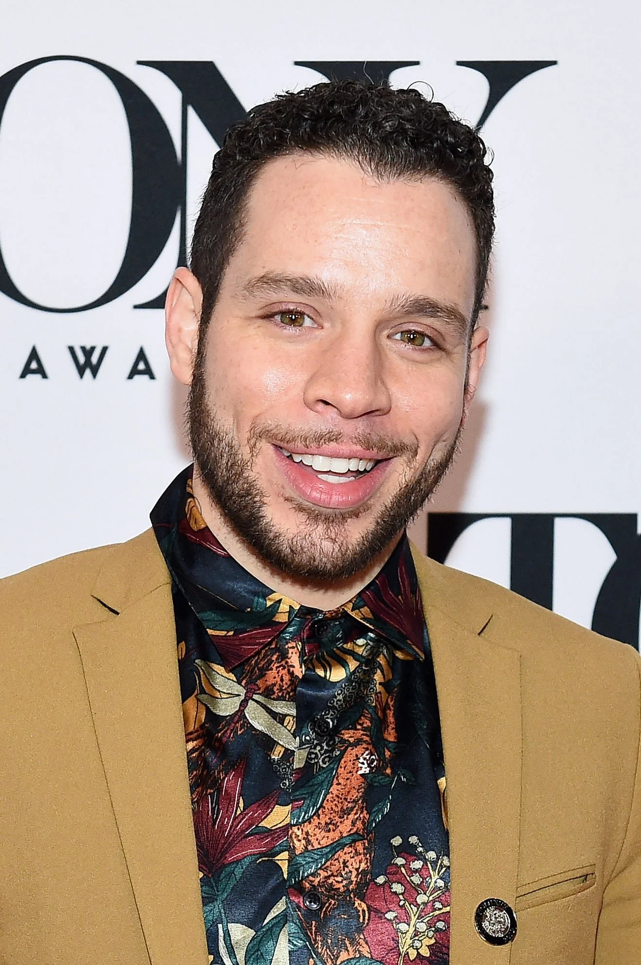 Robin de Jesús — Playing on Air