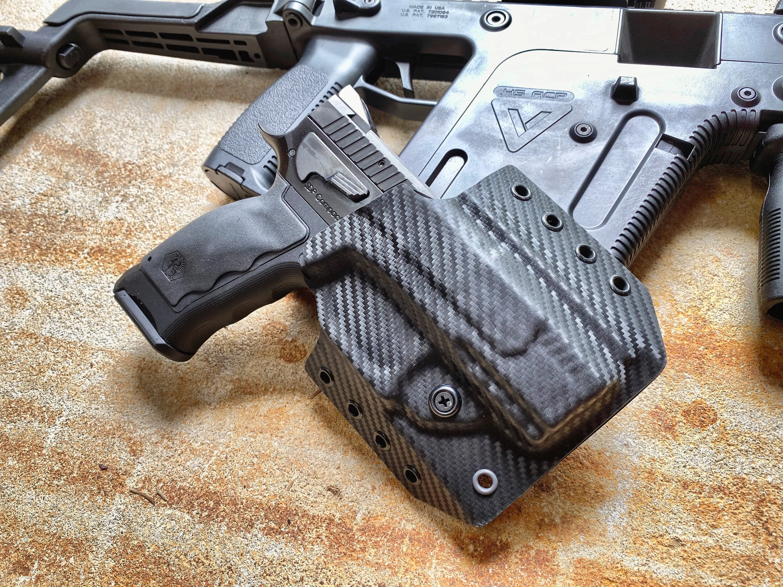 custom made kydex holsters — redEARTH Concealment, LLC