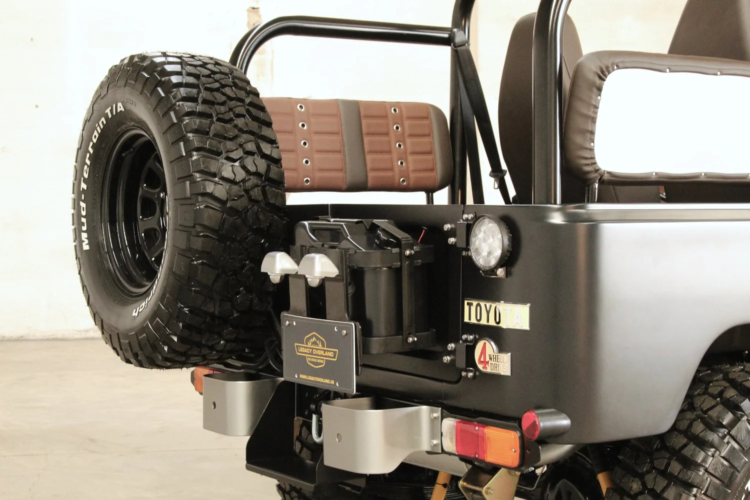 1985 Toyota Land Cruiser open top — Legacy Overland