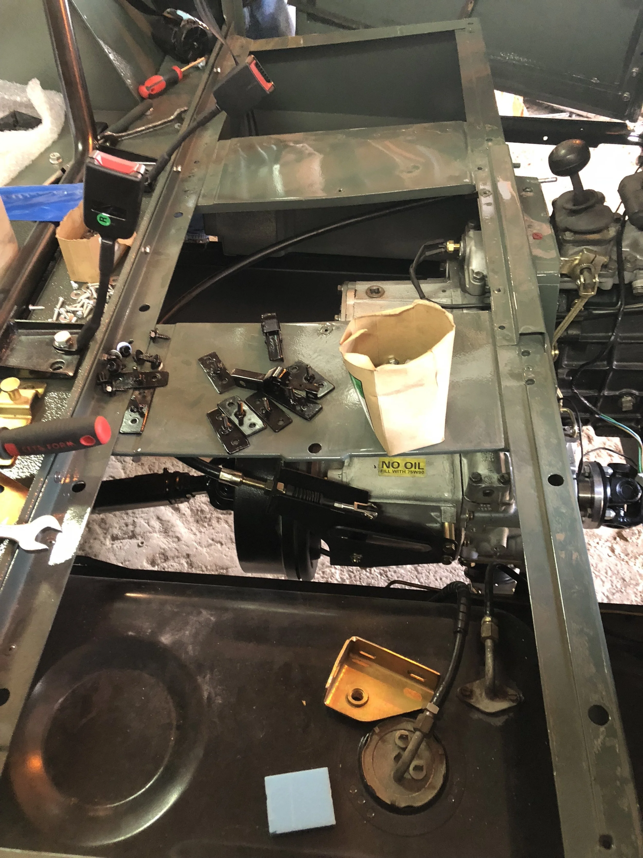 Defender 90 soft top — Legacy Overland