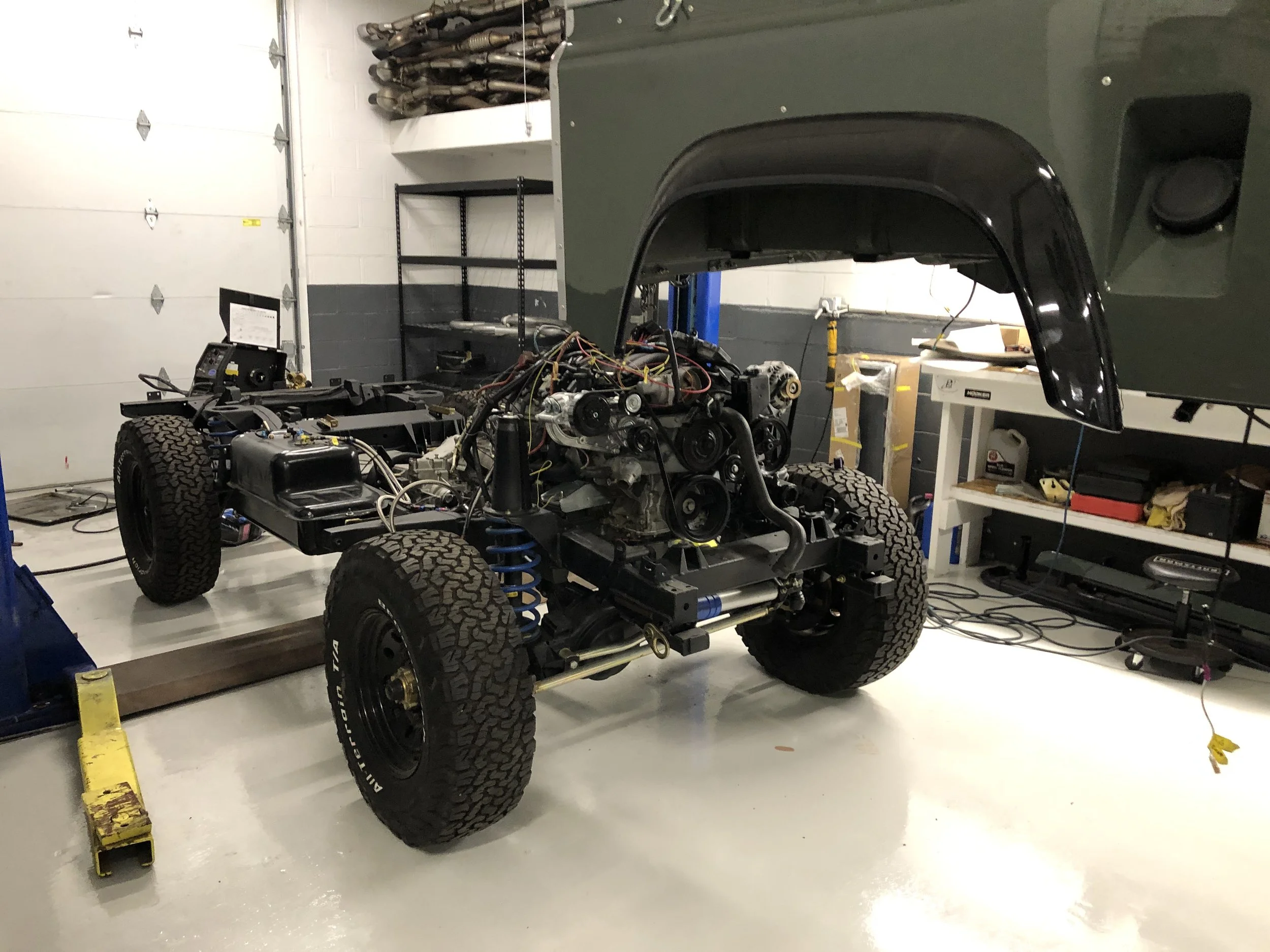 GM LS3 and 6L80 automatic Defender 90 — Legacy Overland