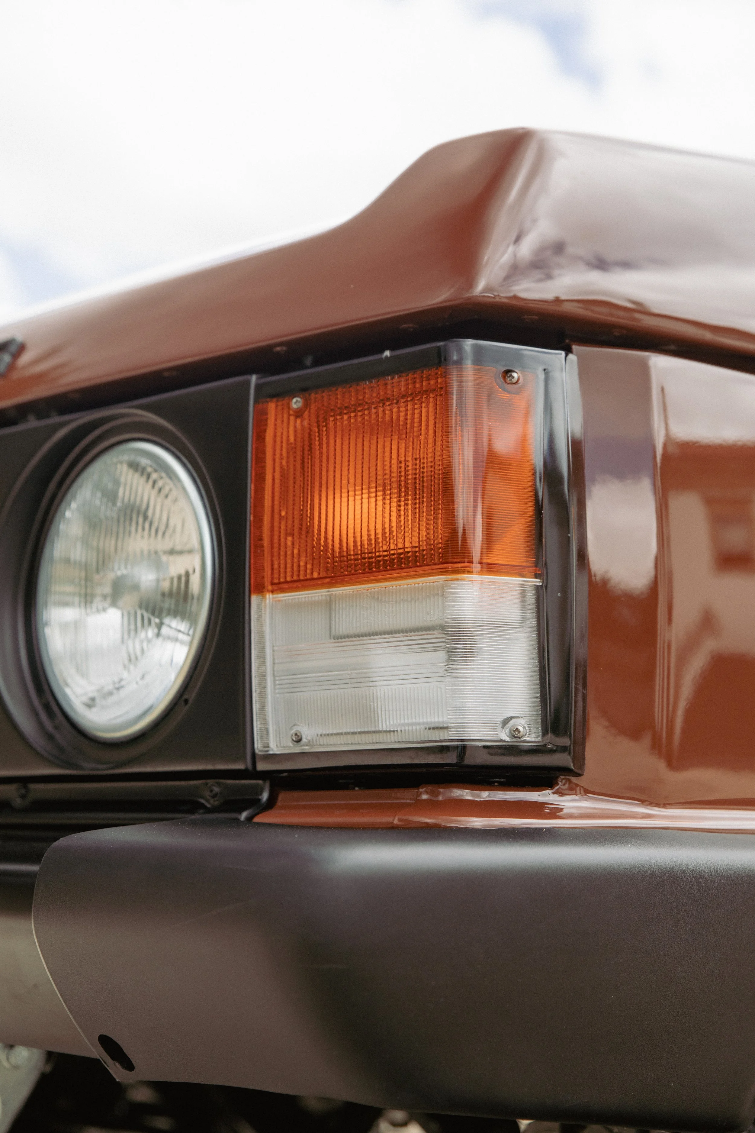 1985 Range Rover Classic (Project Cassis) — Legacy Overland