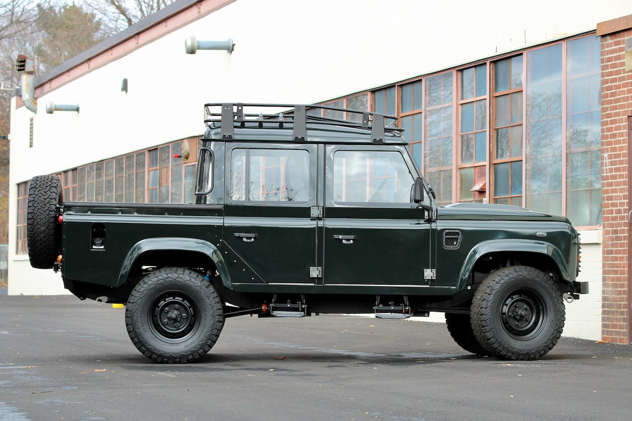 Defender 110 Double Cab Pick Up