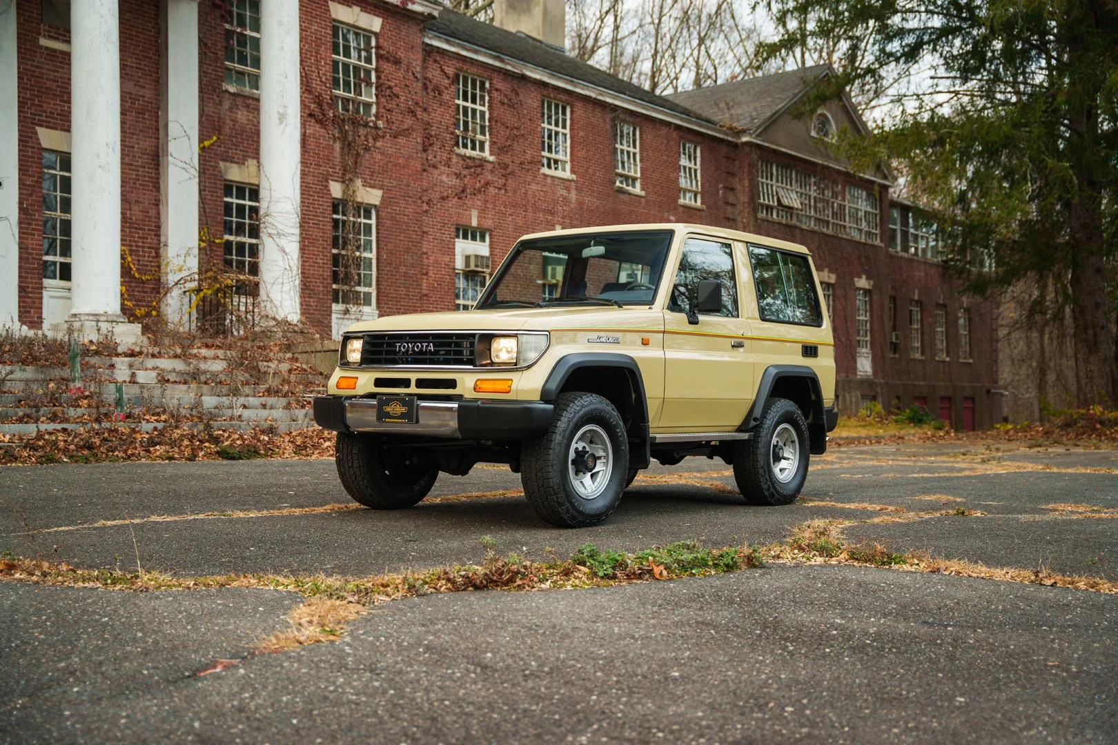 1993 Toyota Land Cruiser RJ70 — Legacy Overland