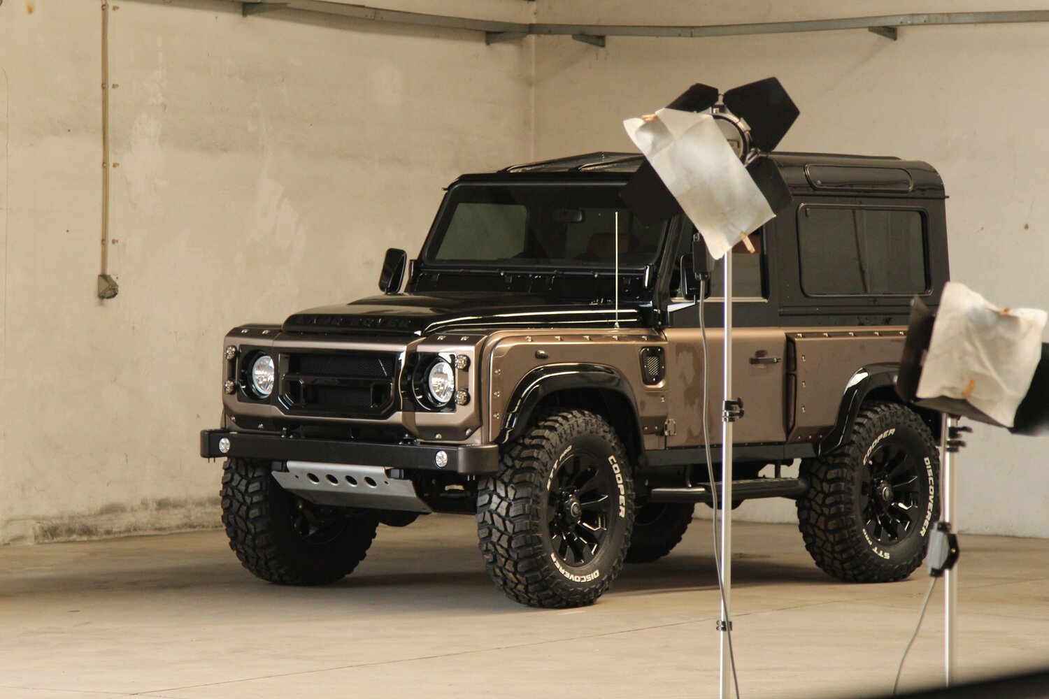 Land Rover Defender & Series: Build & Restoration Gallery — Legacy Overland