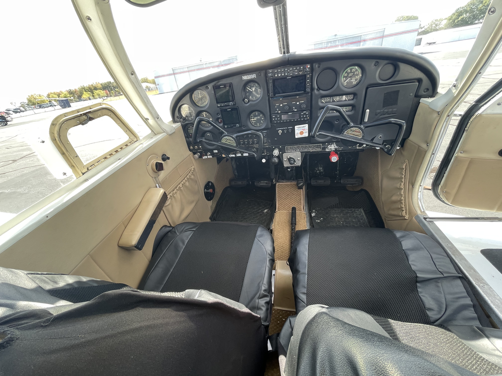 Greenville Aviation - Piper Cherokee 140 - N6389R