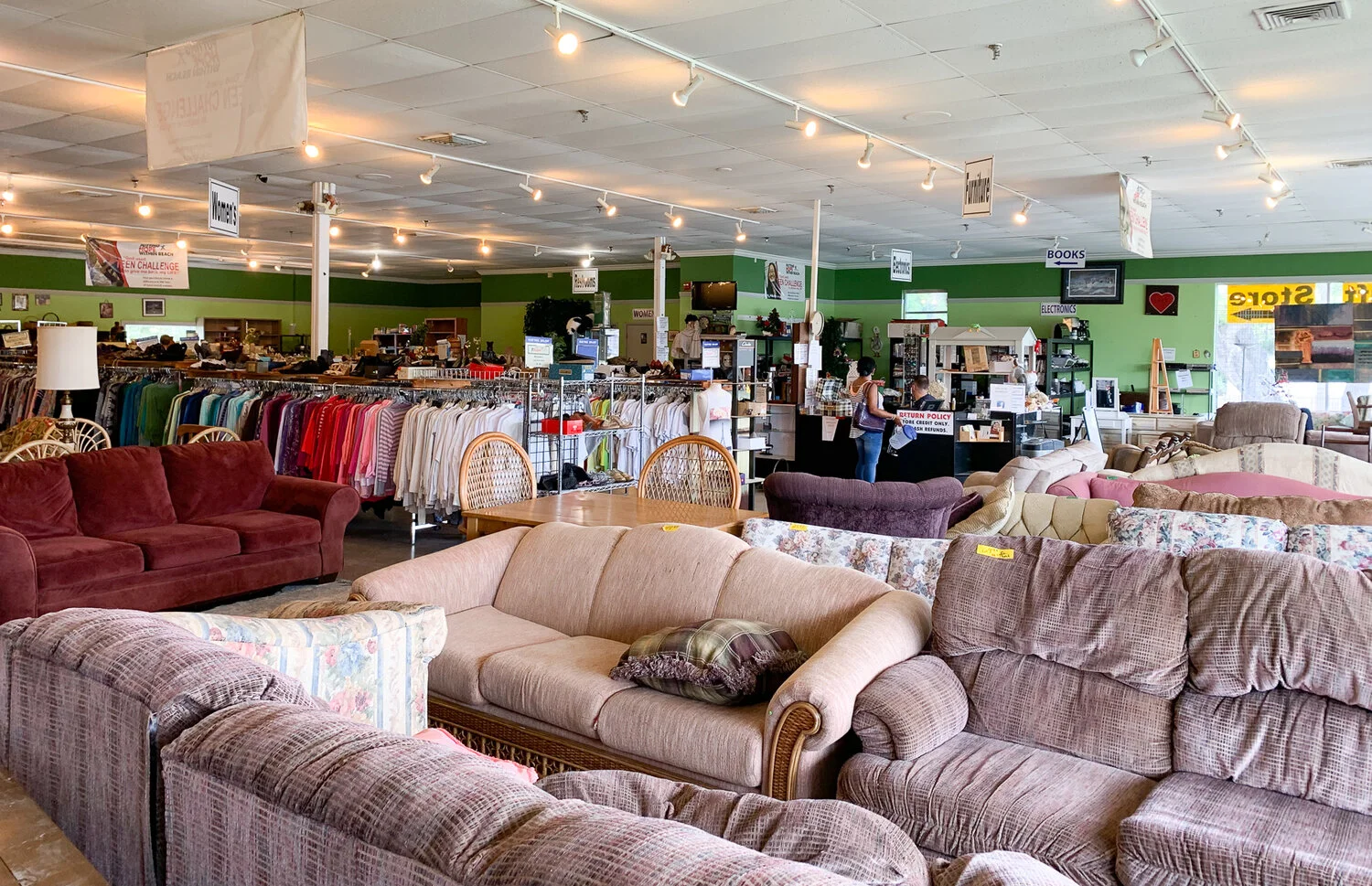 My Thrift And Antique Mall Guide To Orlando LemonHearted my-thrift-and-antique-mall-guide-to-orlando-lemonhearted