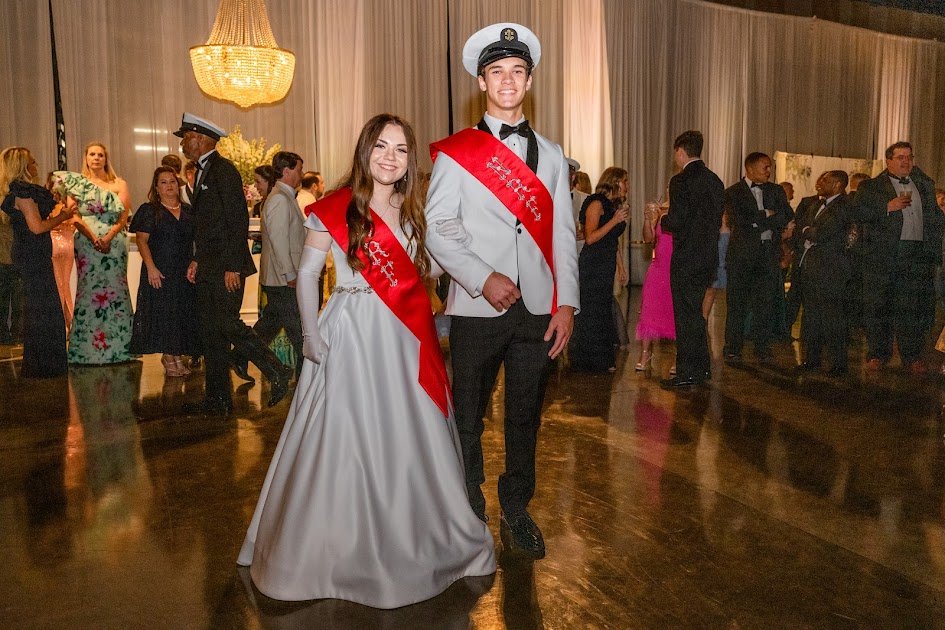 Scholarships — Neches River Festival