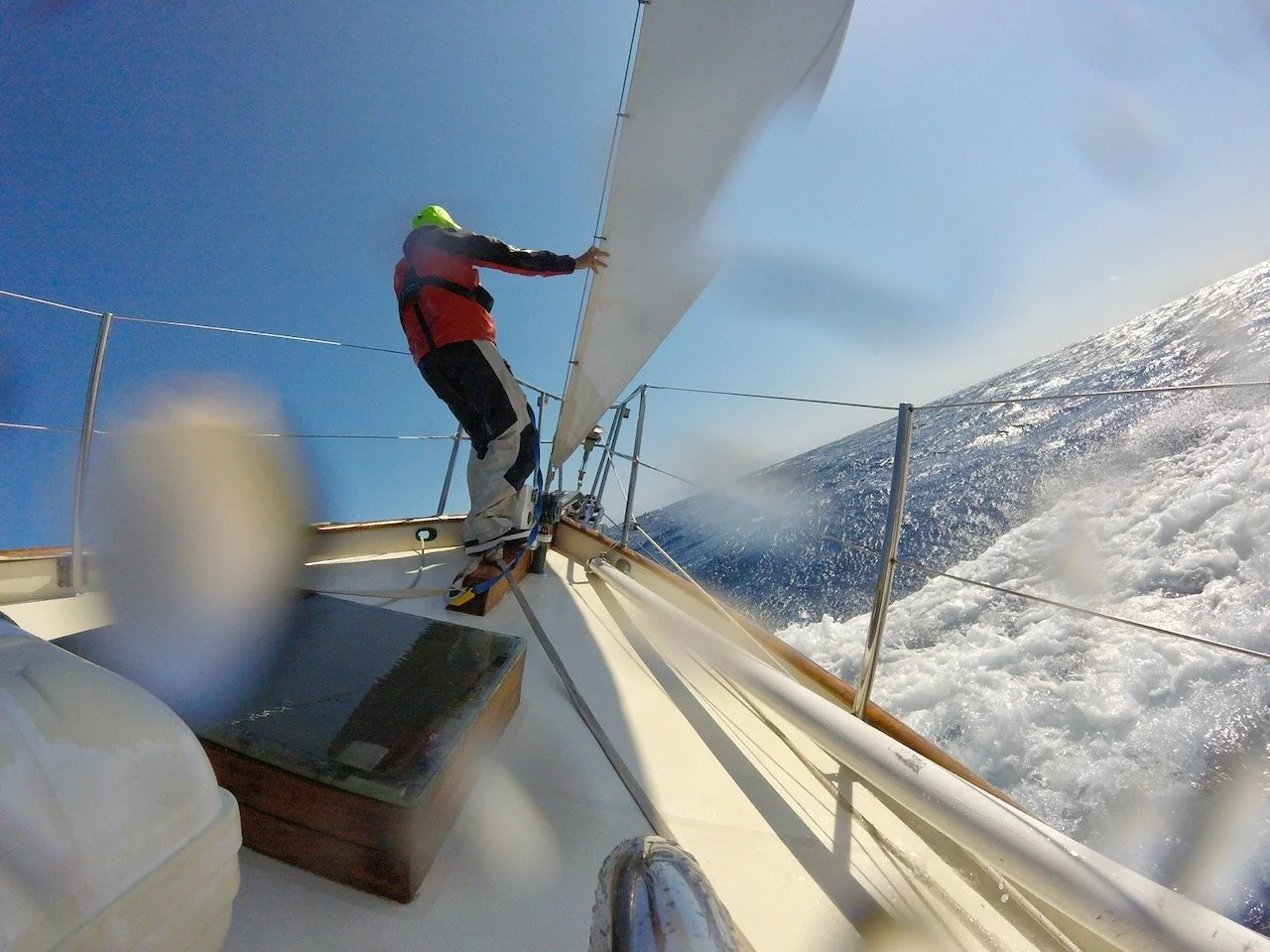 Hawaii Sailing // Hands-On Bluewater Sail-Training