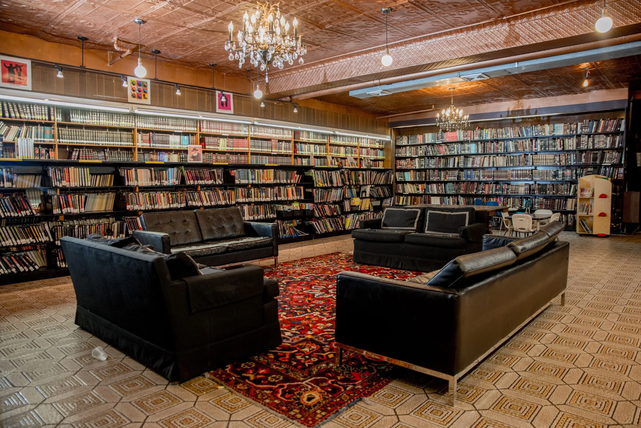 Hasidic jews of brooklyn walking tour — Jewish Brooklyn | Hasidic ...