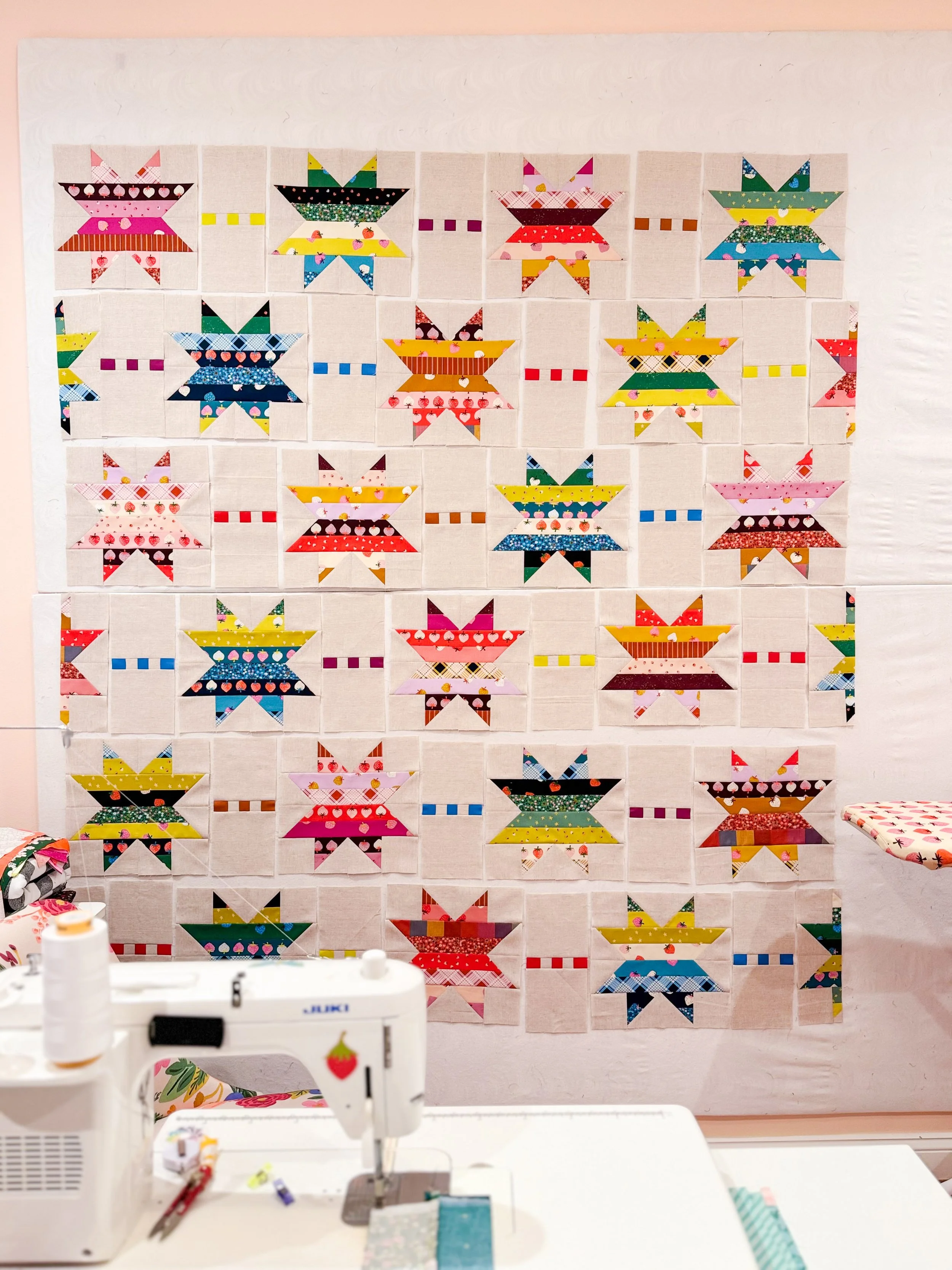 Spaced Out Star Quilt pattern test: Bright Strawberry Version – La ...
